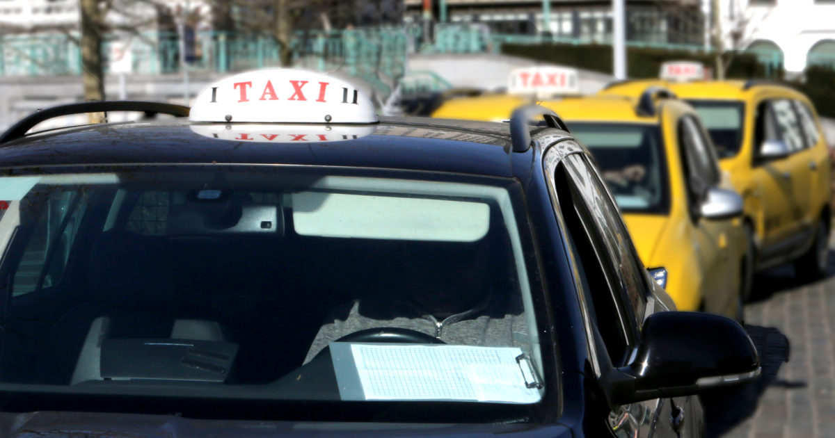 En taxi | Ville de Charleroi